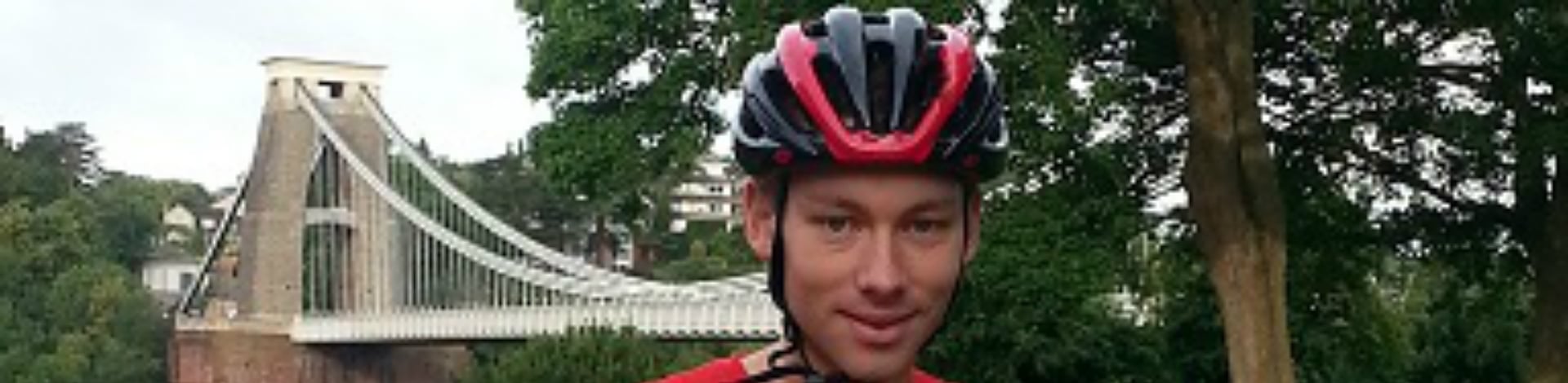 Trainee doctor’s triathlon challenge to save sight | CBM UK